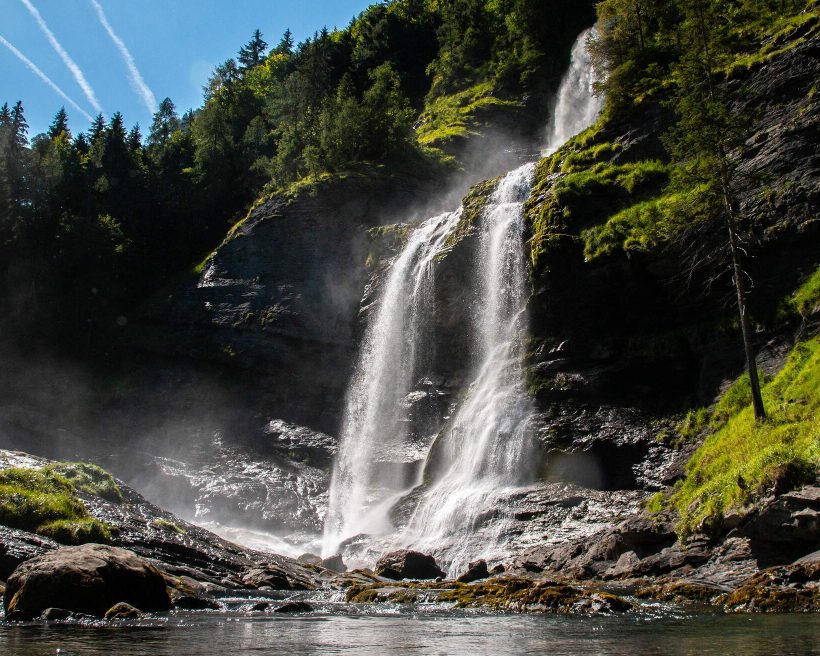 Les 12 plus belles cascades en France pour vous évader | KAYAK