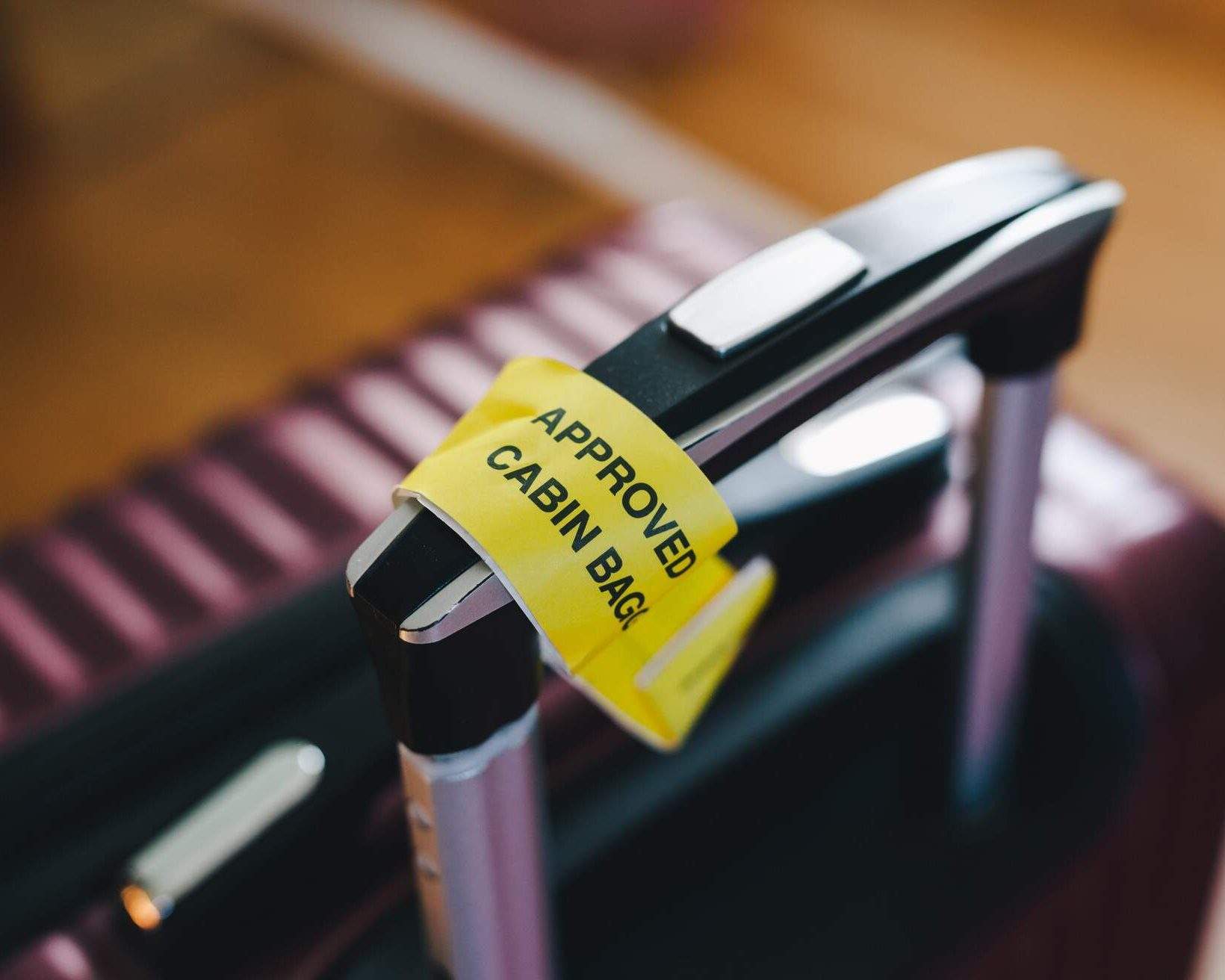 Bagage en soute : taille, poids, prix et conseils 2025 | KAYAK