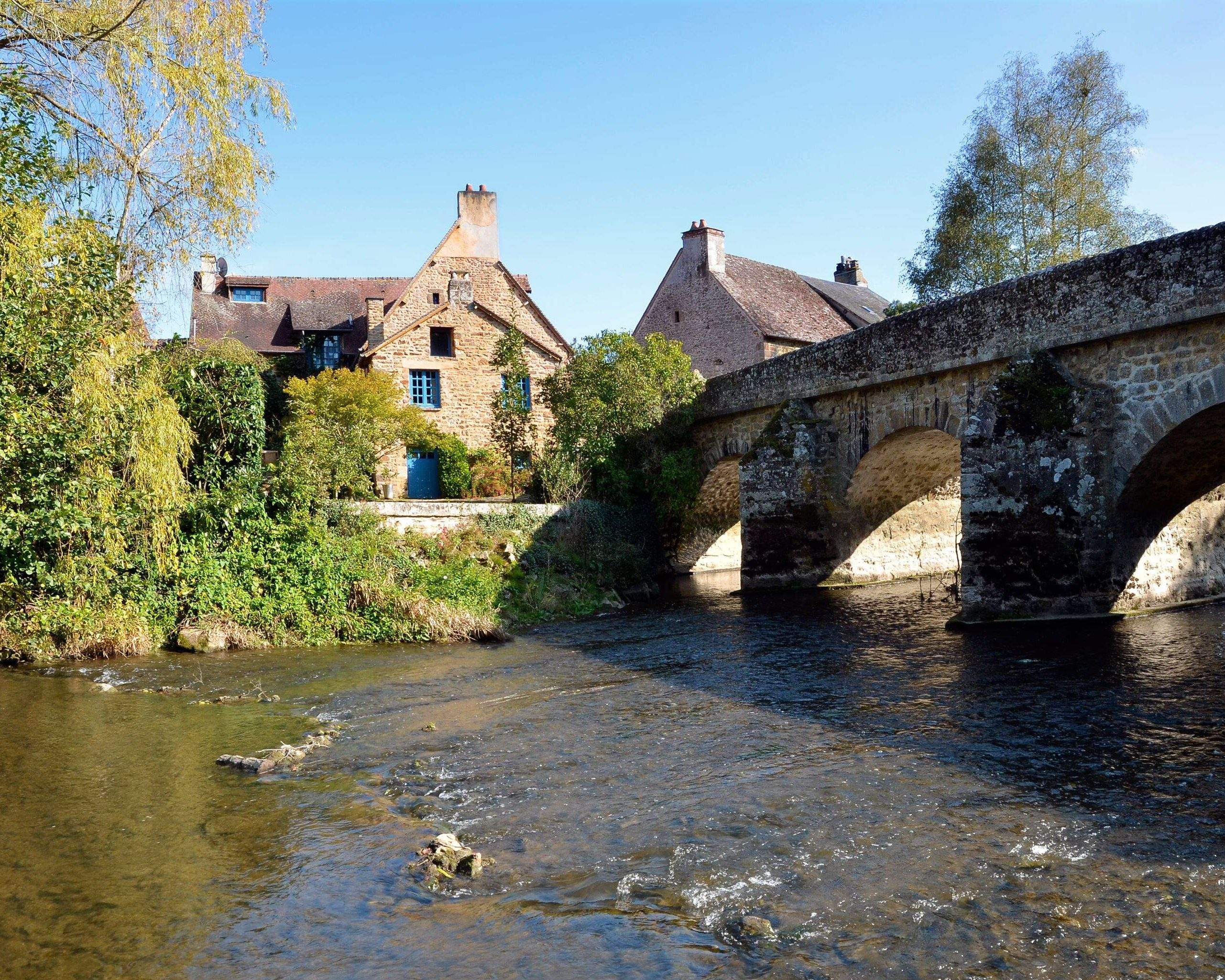 Explorez quelques-uns des plus beaux villages du Perche - KAYAK