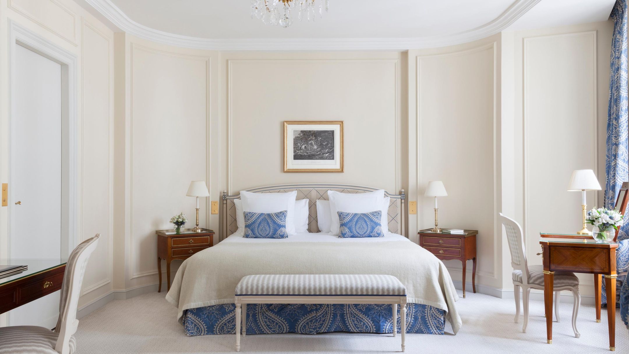 Le Bristol Paris à partir de 119 €. Hôtels à Paris - KAYAK