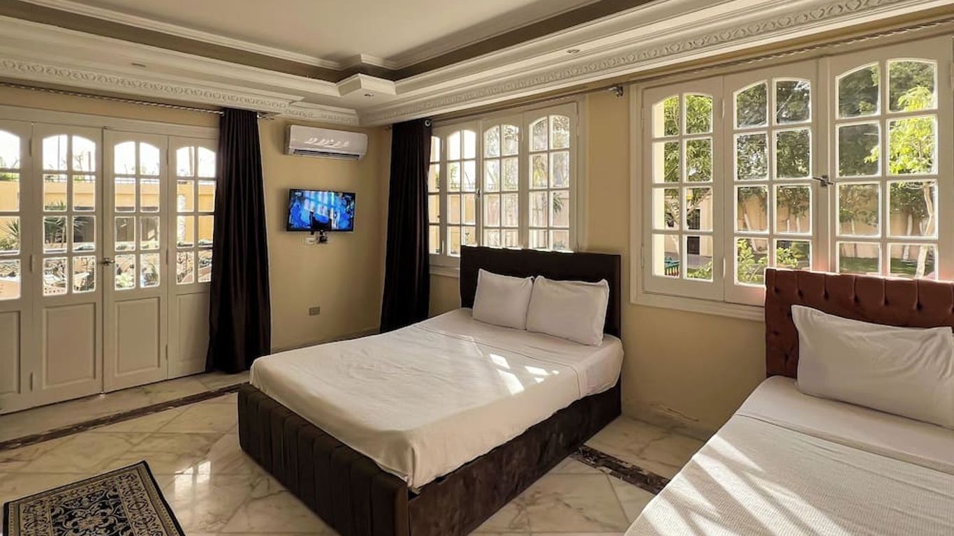 Turquoise Pyramids palace à partir de 9 €. Hôtels à Gizeh - KAYAK