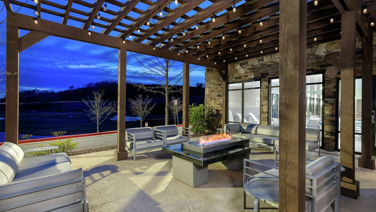 Hampton Inn Emerson Lakepoint à partir de 96 €. Hôtels à Cartersville ...