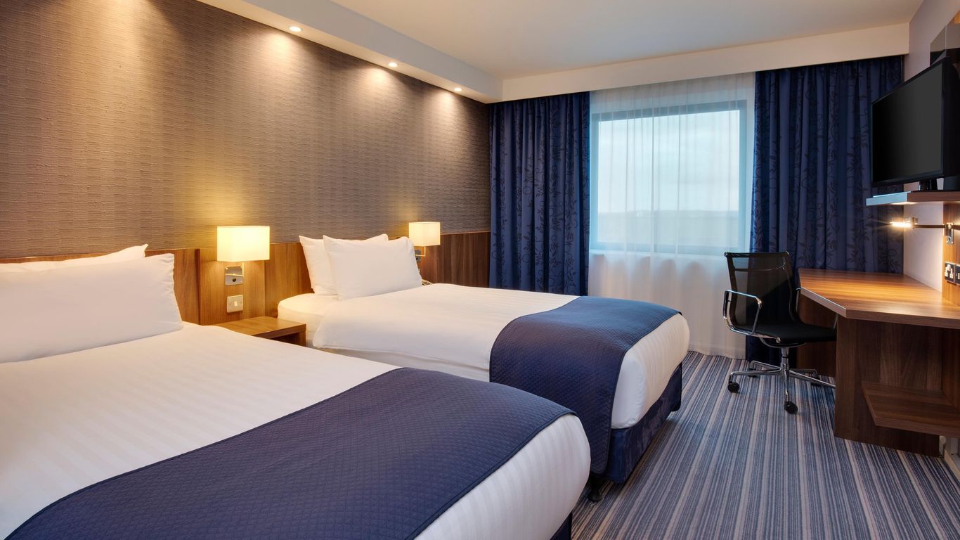 Holiday Inn Express London - Heathrow T5 à partir de 52 €. Hôtels à ...