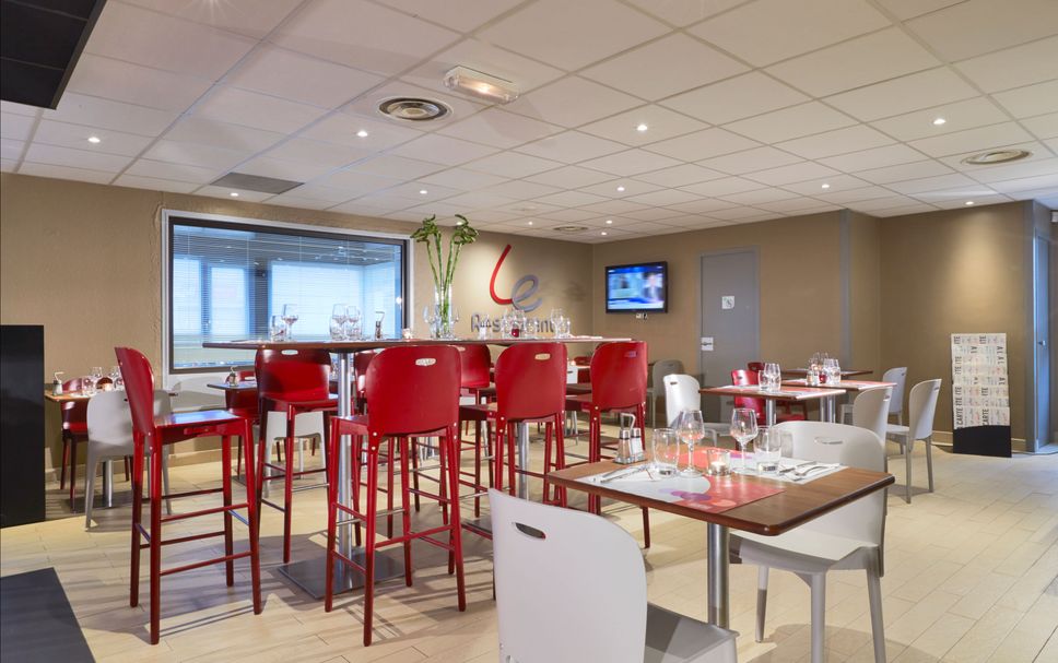 Campanile Montesson - Le Vésinet à partir de 62 €. Hôtels à Montesson ...